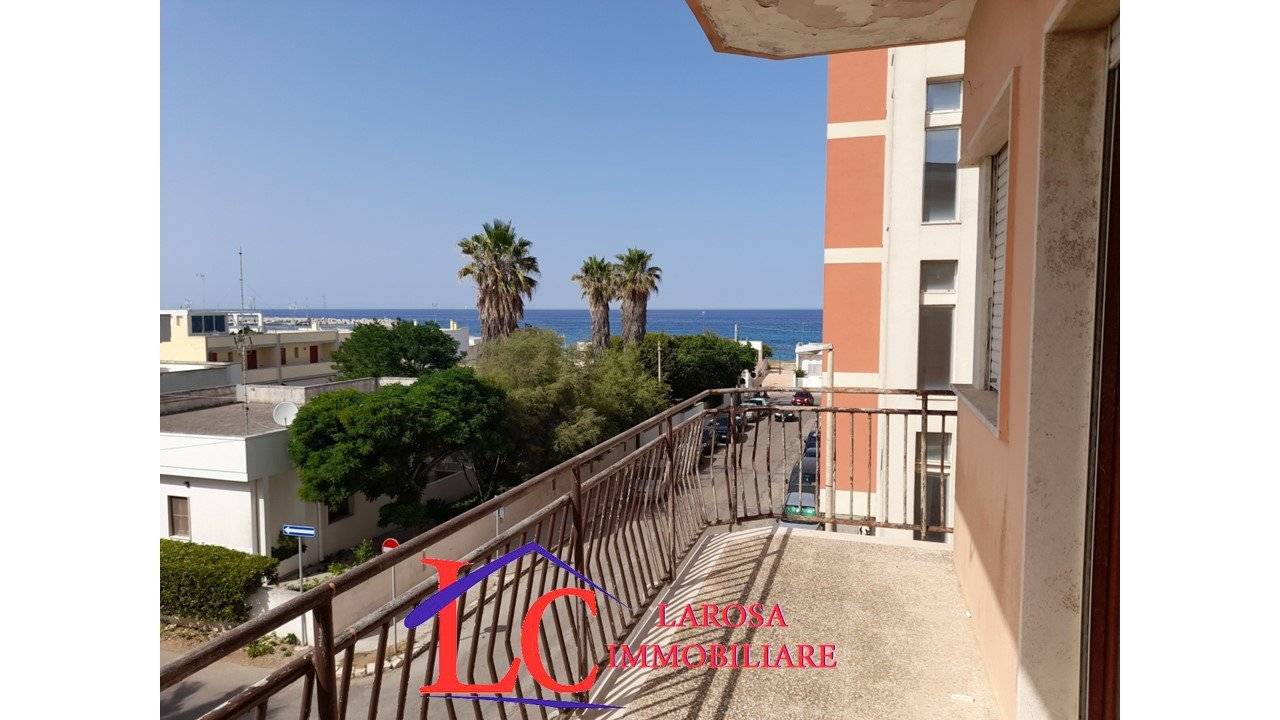 Quadrilocale via Rinascimento 10, San Foca, Melendugno