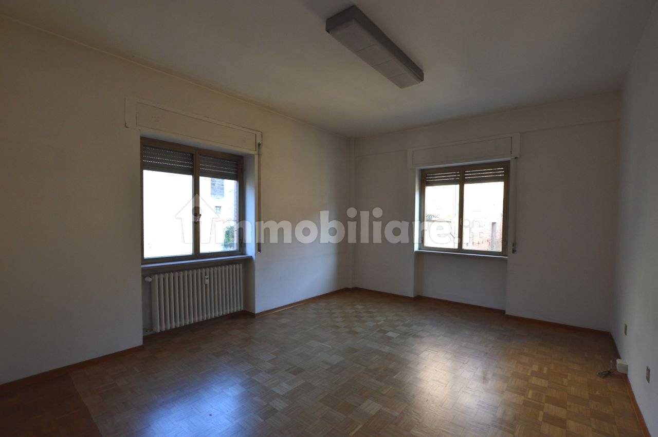 Appartamento via Mura Occidentali, Viale della Vittoria, Jesi