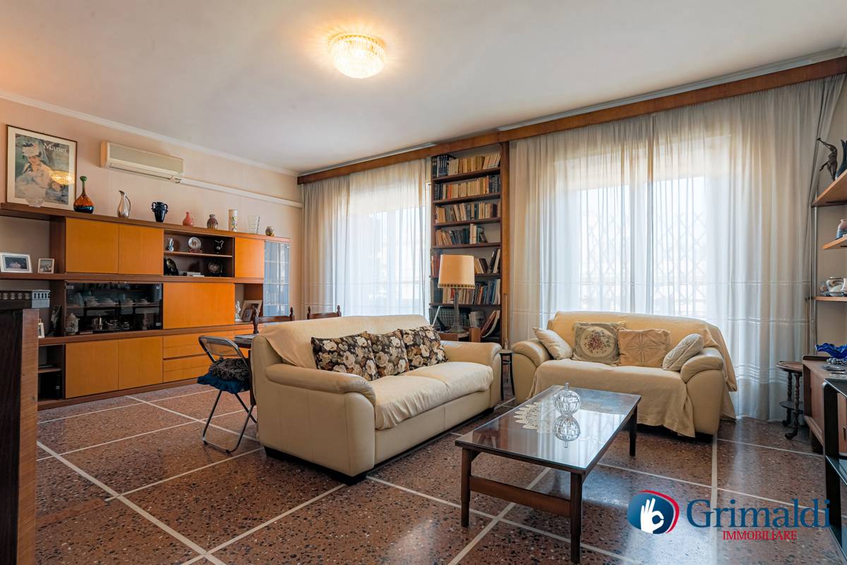 Quadrilocale viale Eritrea, Africano - Villa Chigi, Roma