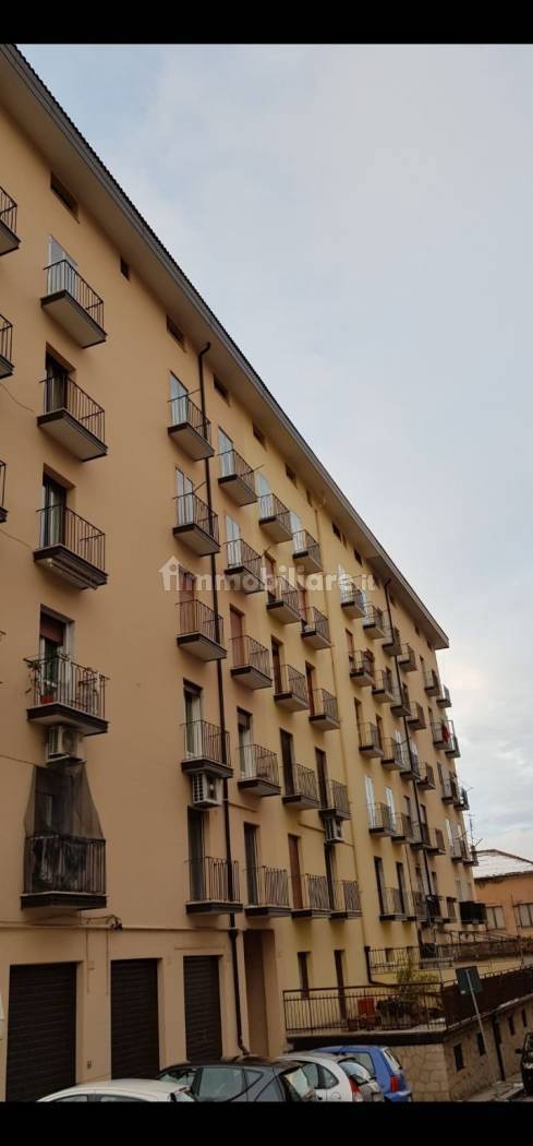 Trilocale corso Giuseppe Garibaldi, Centro, Potenza