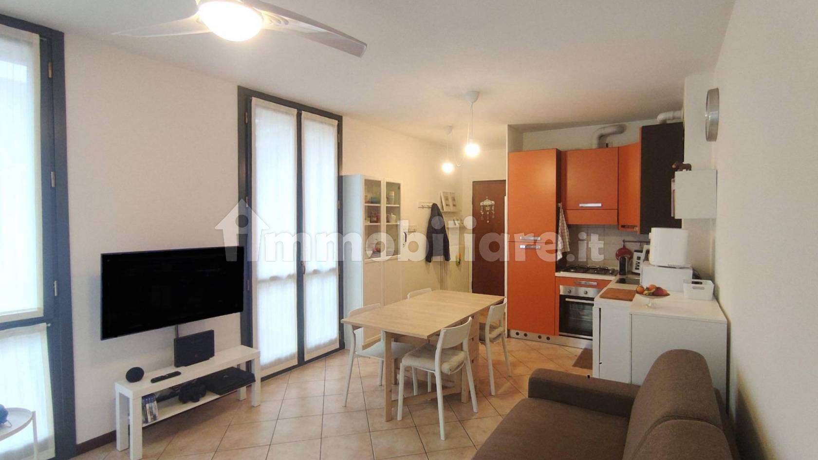 Bilocale via 4 Novembre, Centro, Alzano Lombardo