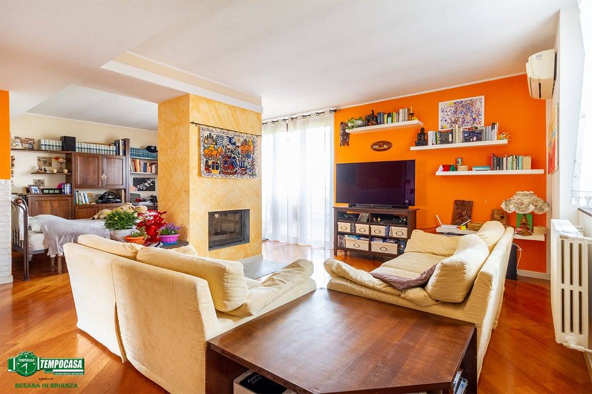 Trilocale via Don Giovanni Battista Viganò 23, Besana in Brianza