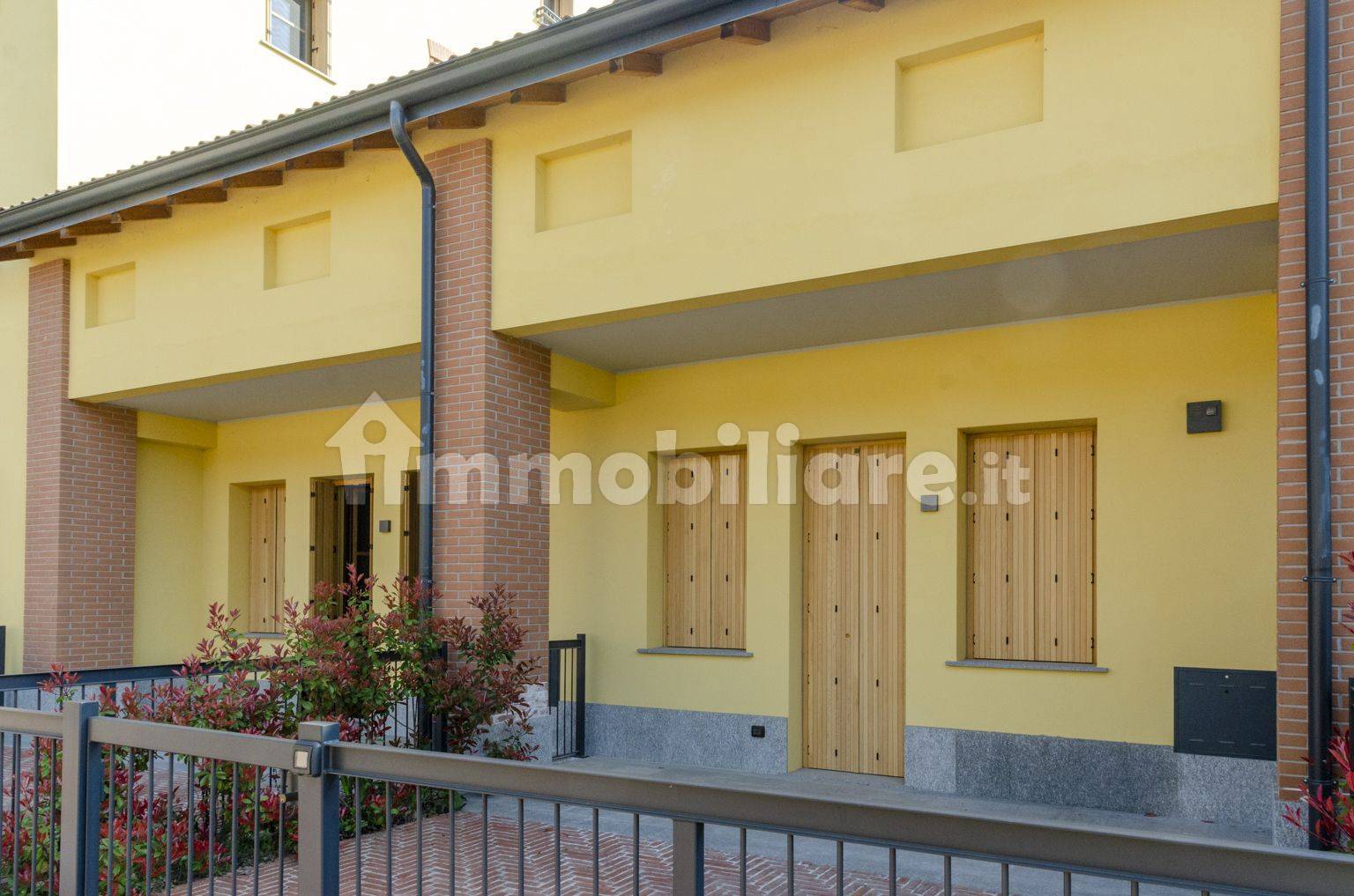 Trilocale via Buccinasco 50, Tre Castelli - Faenza, Milano