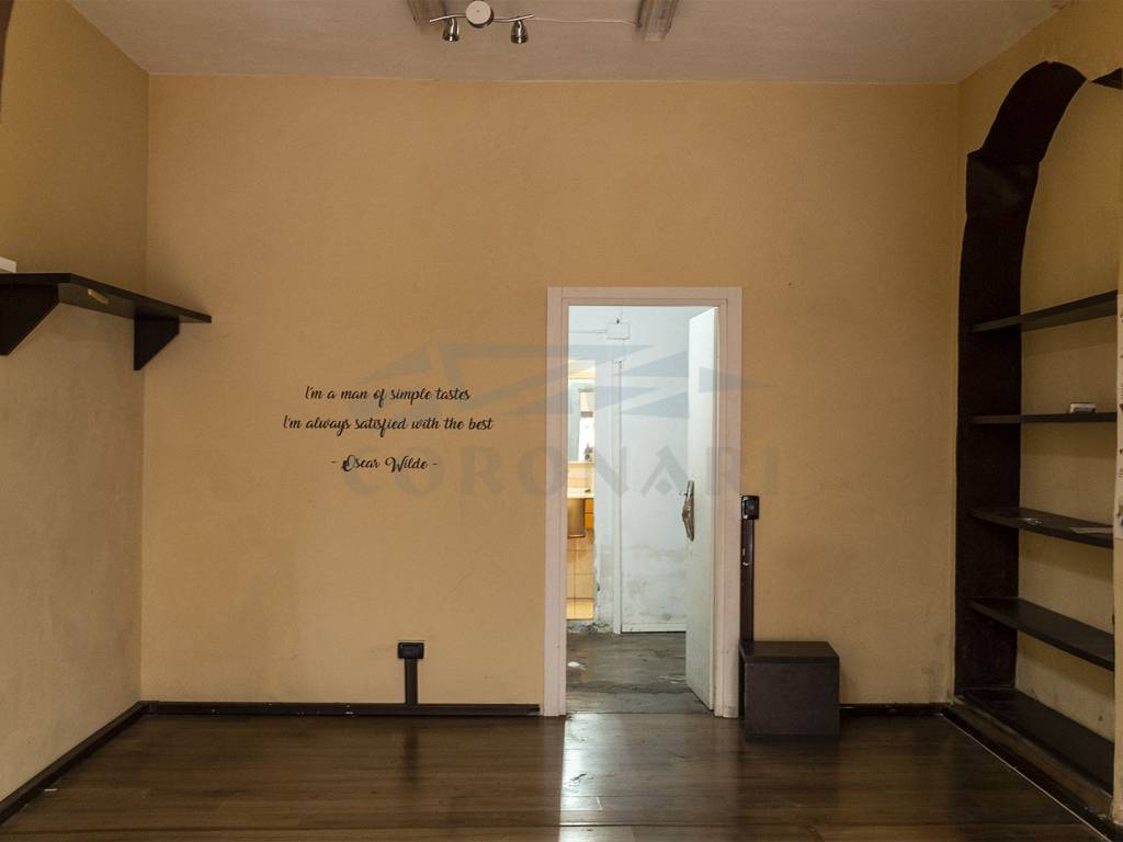 Locale commerciale via di Parione, Roma, Rif. 99570756 - Immobiliare.it