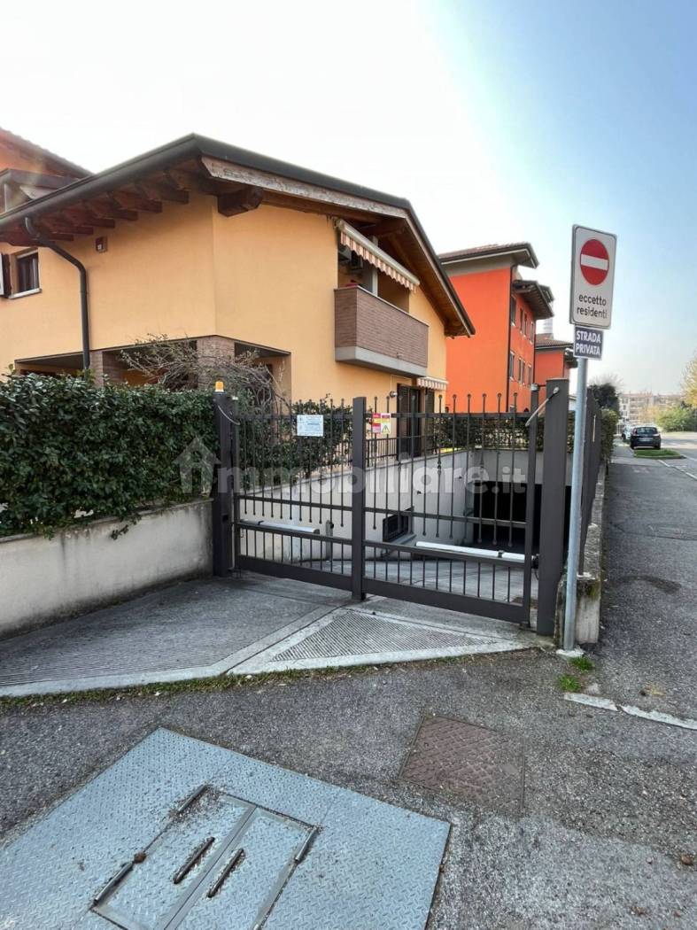 Garage - Box in Vendita