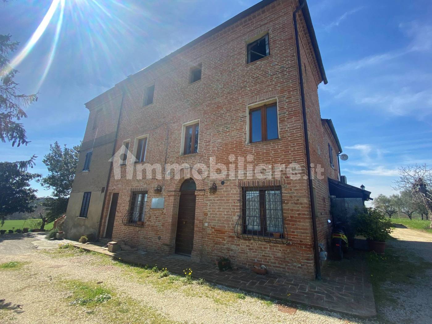 Quadrilocale via Roma 27, Centro, Castiglione del Lago