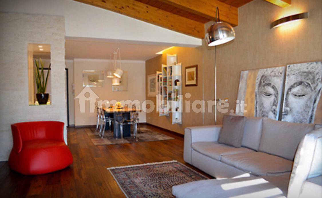 Appartamento via Provinciale, Scoppito