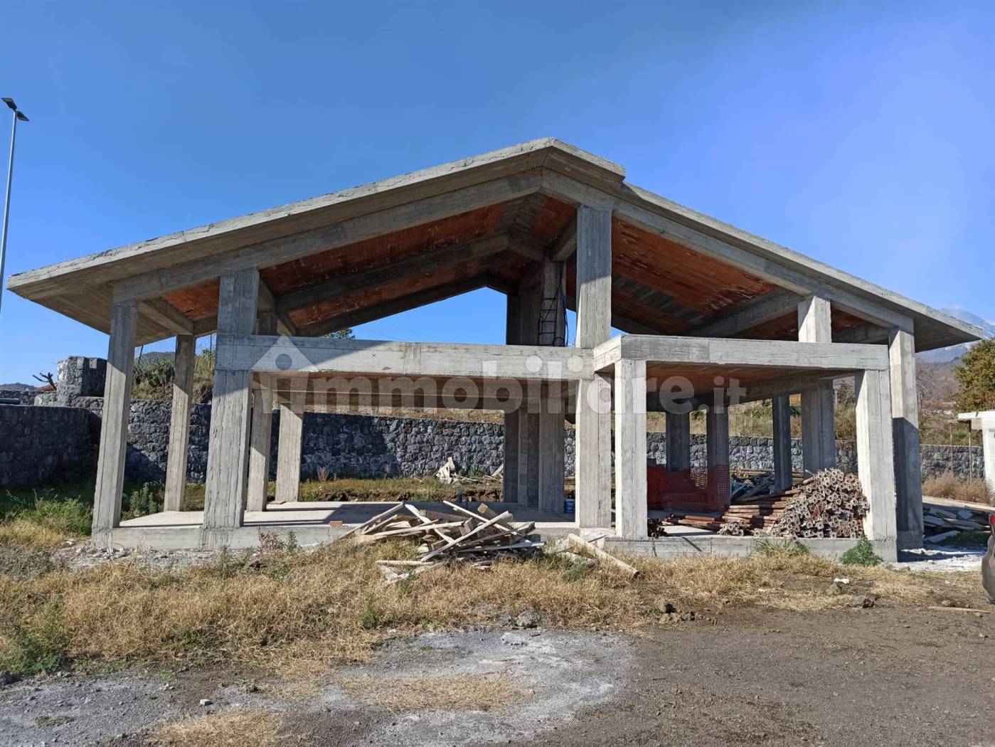 Villa unifamiliare via Tropea, Santa Maria La Stella, Aci Sant&#x27;Antonio