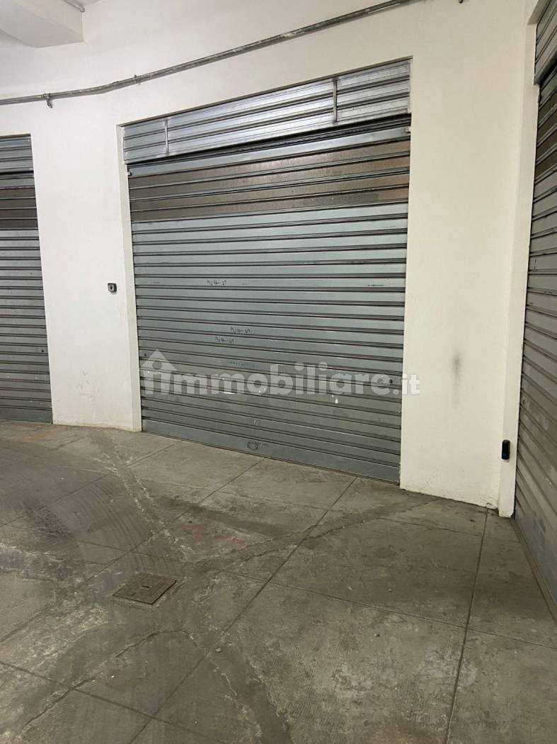 Garage - Box in Vendita