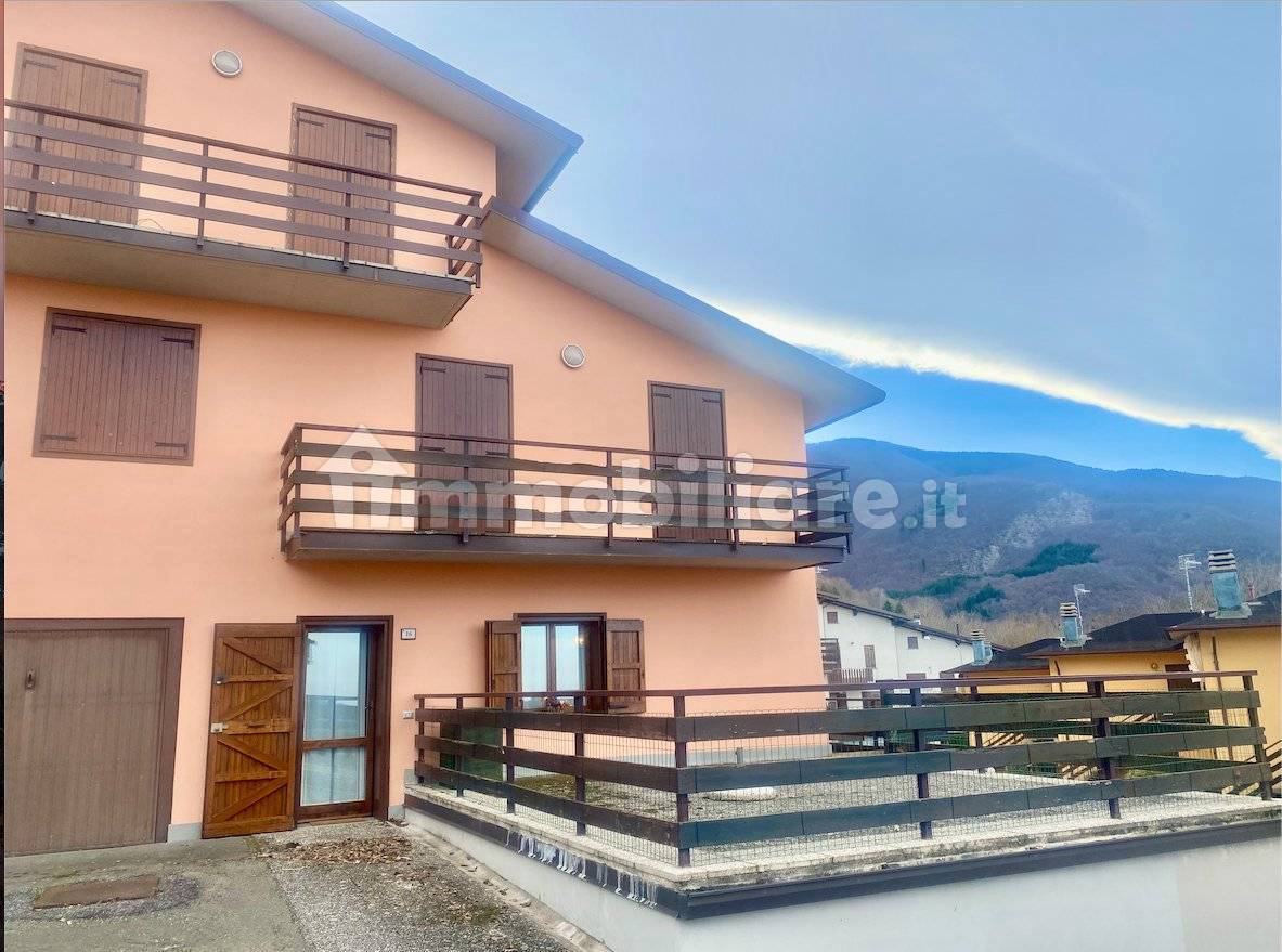 Trilocale via Geminiano Rondelli 16, Centro, Sestola