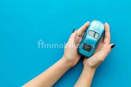 Garage - Box in Vendita