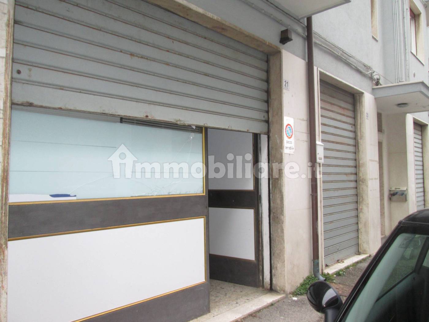 Laboratorio in Vendita