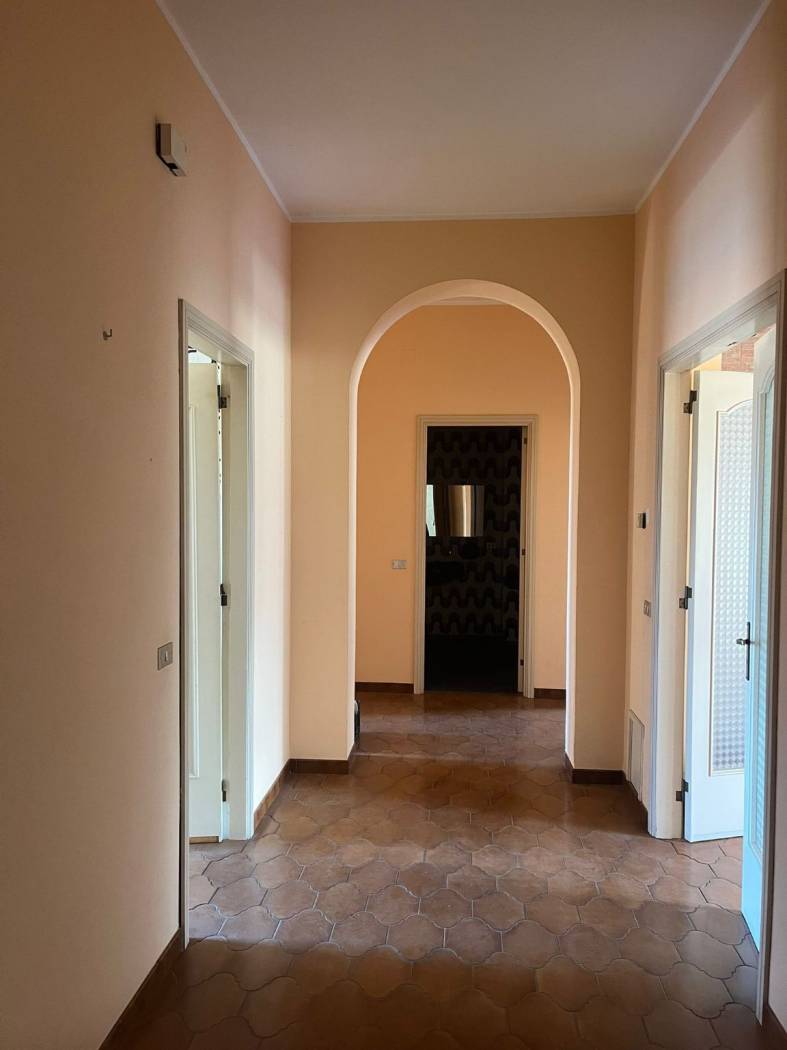 Trilocale via San Matteo 32, Centro, Taurianova