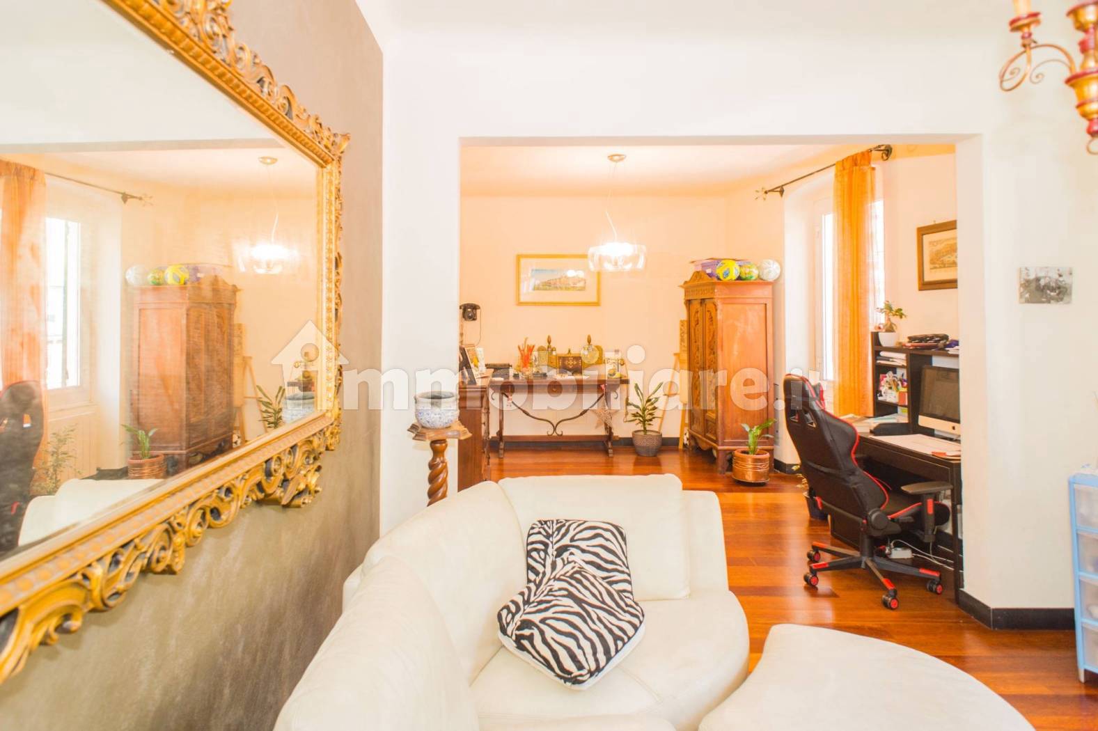 Quadrilocale via Canevari, Marassi, Genova