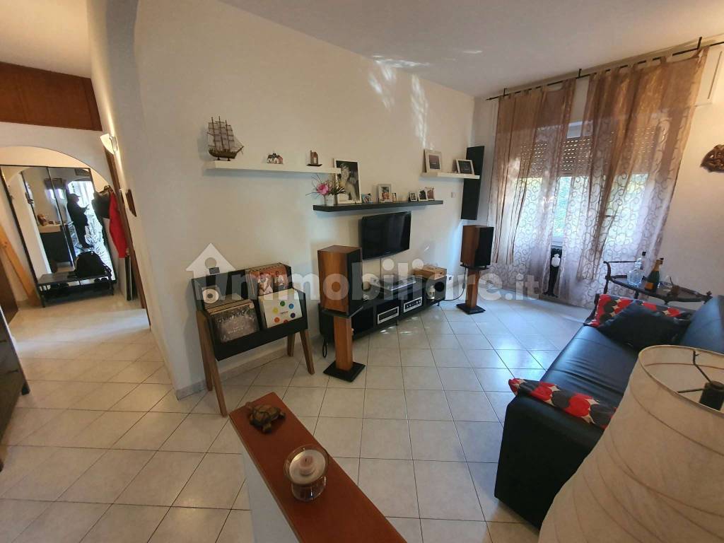 Vendita Appartamento Rivolta d'Adda. Bilocale in via Dante Alighieri ...