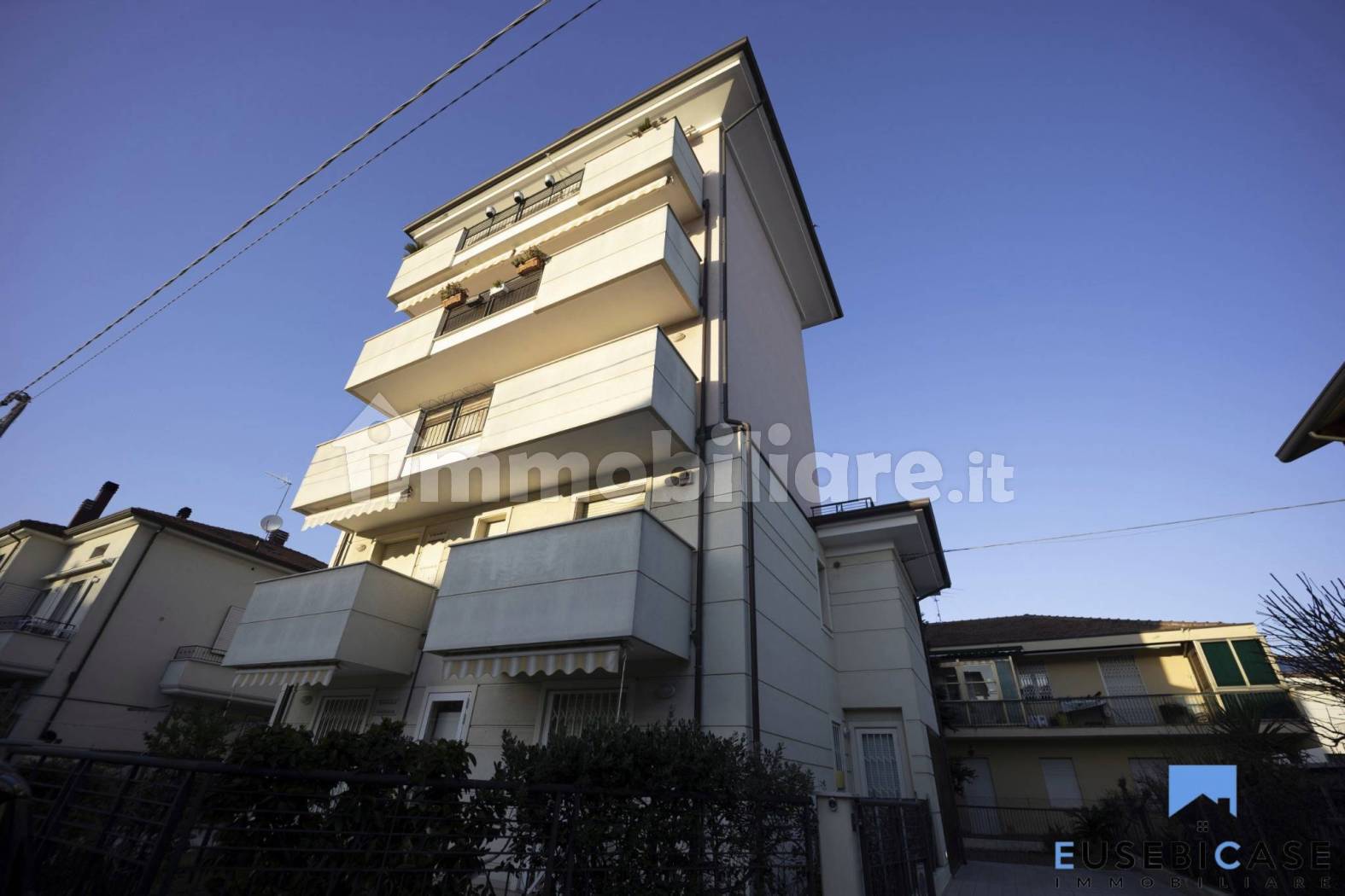 Trilocale via Guido Mazzoni 12, Bellariva, Rimini