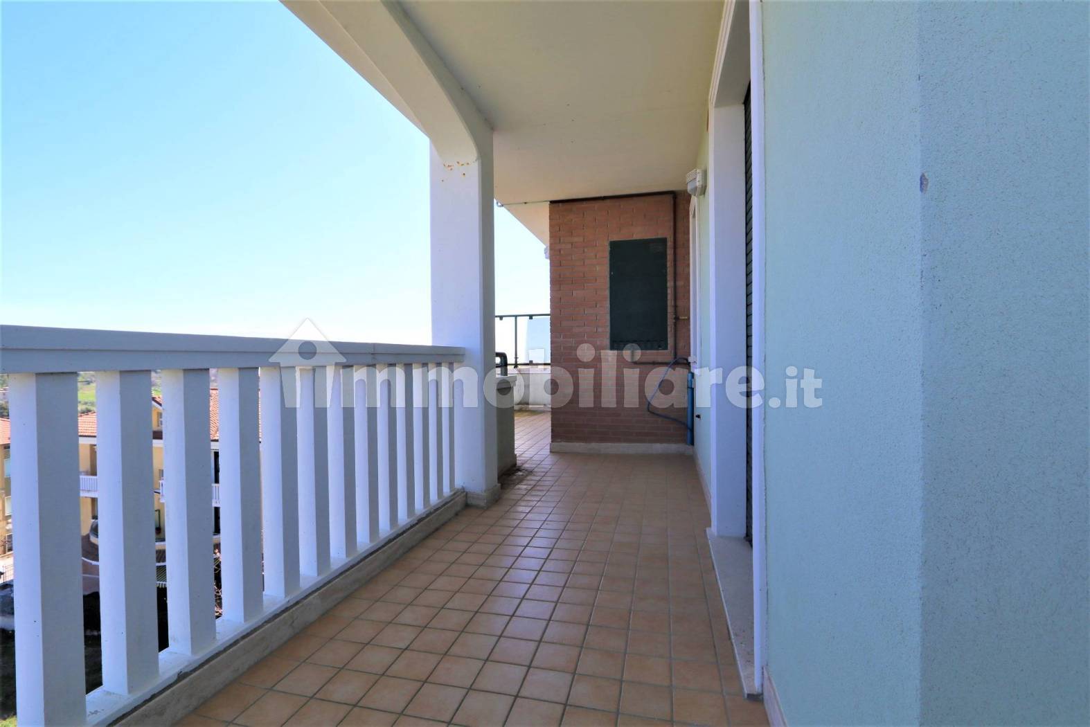 Trilocale via Dante Alighieri, Colonnella