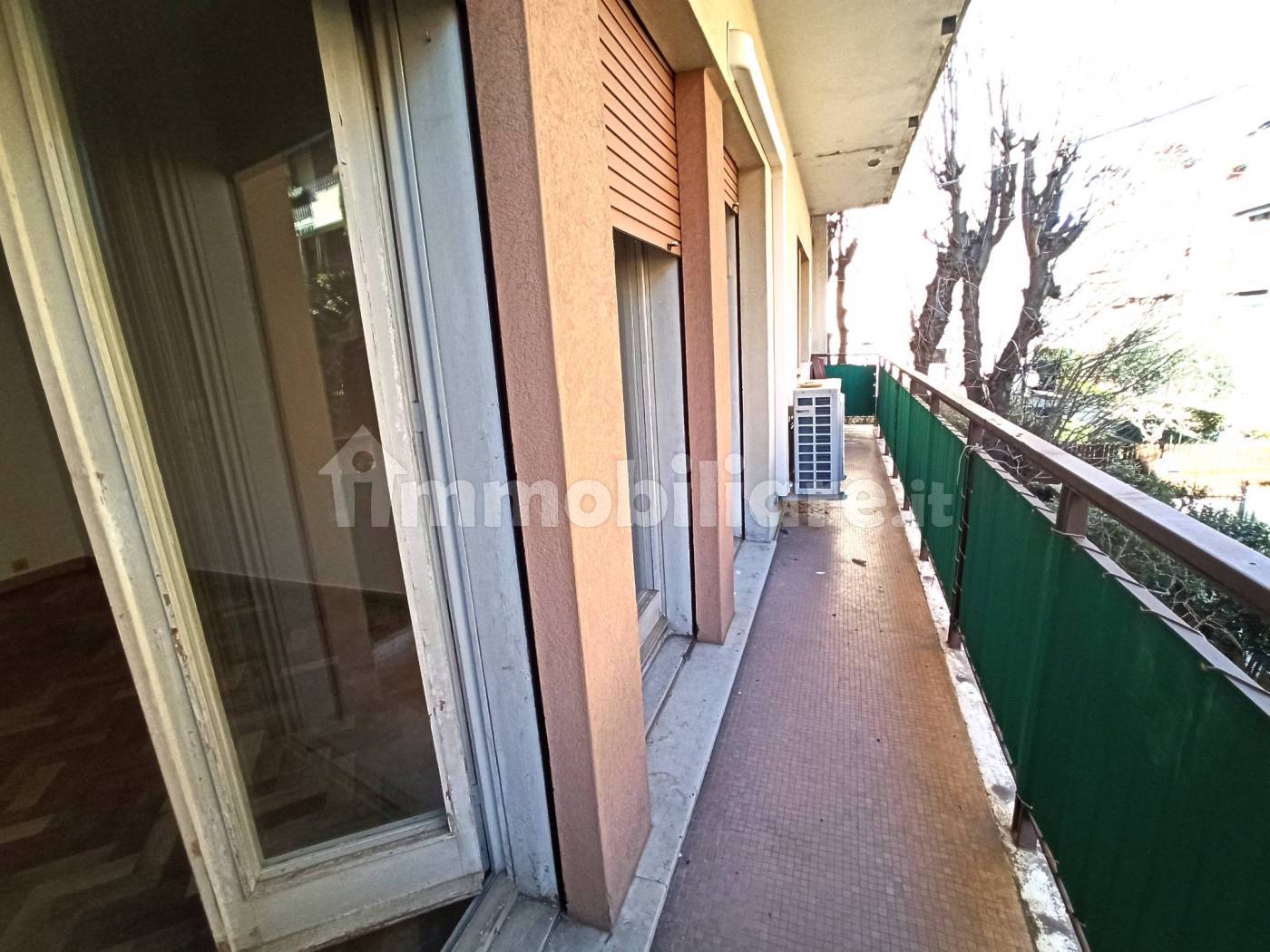 Quadrilocale da ristrutturare, primo piano, Lido di Venezia, Venezia