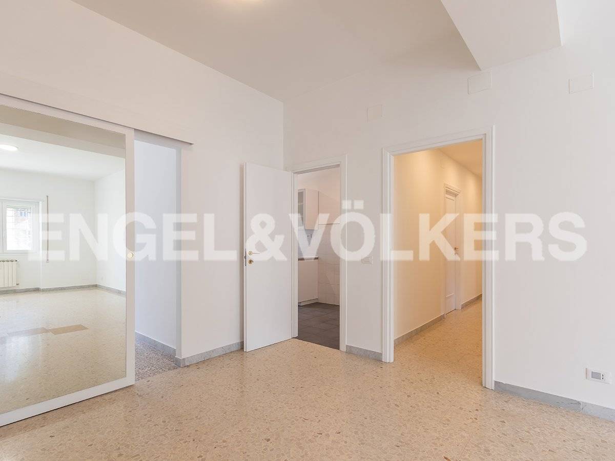 Quadrilocale via Francesco Duodo, Cipro, Roma