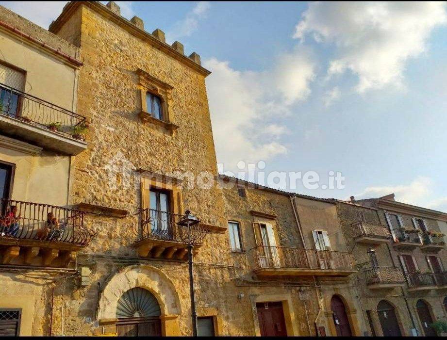 Appartamento piazza Martiri d&#x27;Ungheria 22, Piazza Armerina