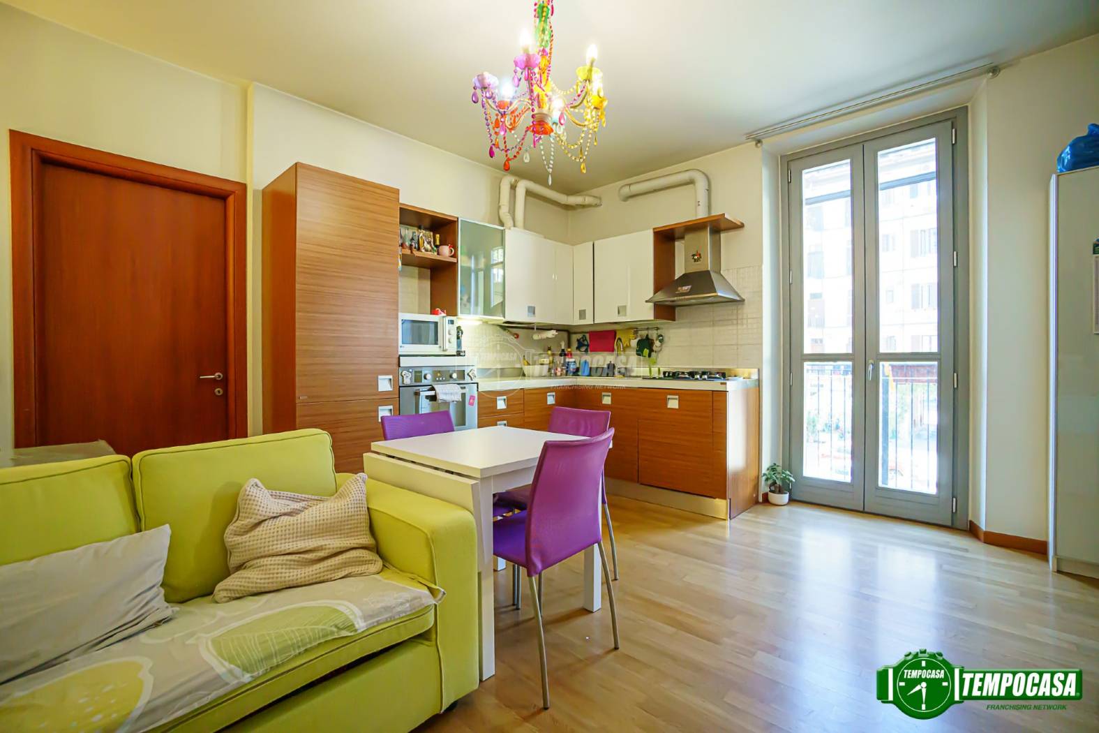 Bilocale via Padova 26, Pasteur, Milano