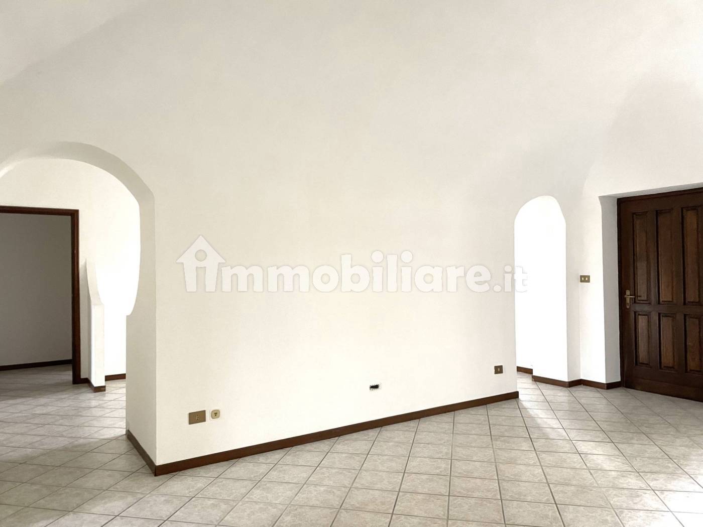 Quadrilocale via Cuneo 64, Centro, Bra