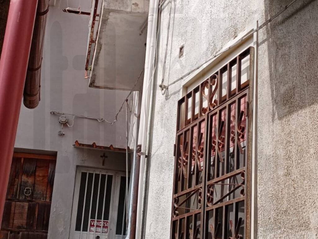 Vendita Villa unifamiliare in san filippo via portella 45 , Messina. Da ... Vendita Villa unifamiliare in san filippo via portella 45 , Messina. Da ...