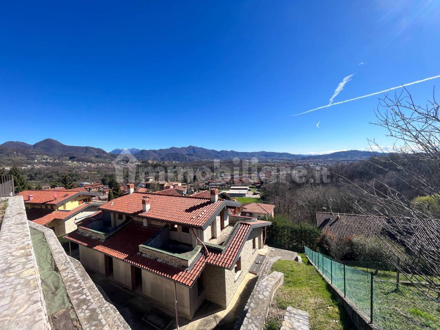 Villa bifamiliare via Montebello, Centro, Palazzago