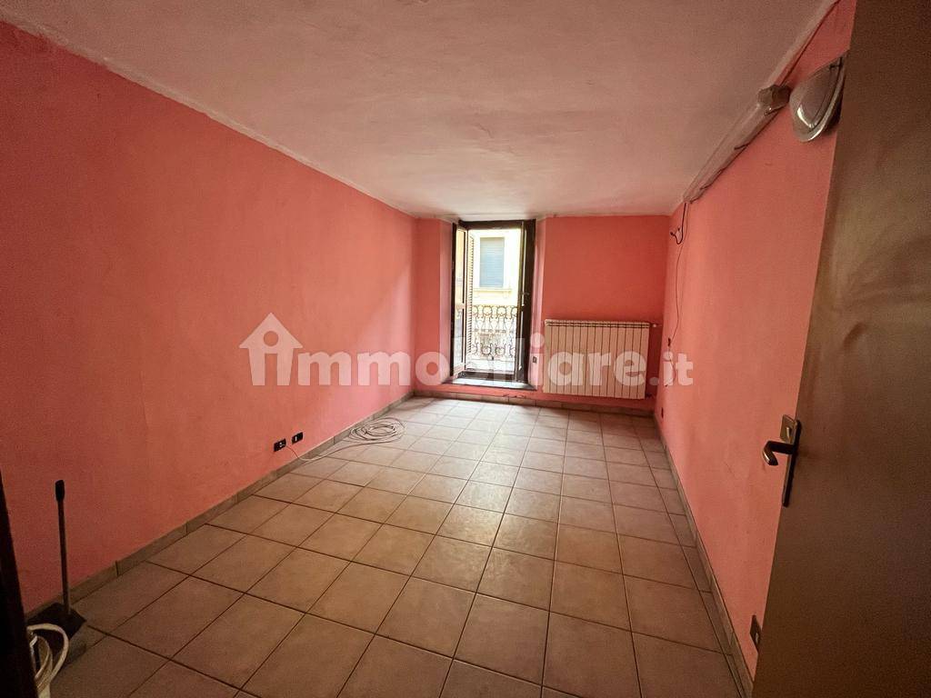 Bilocale via Cesarea 21, Centro, Vigevano