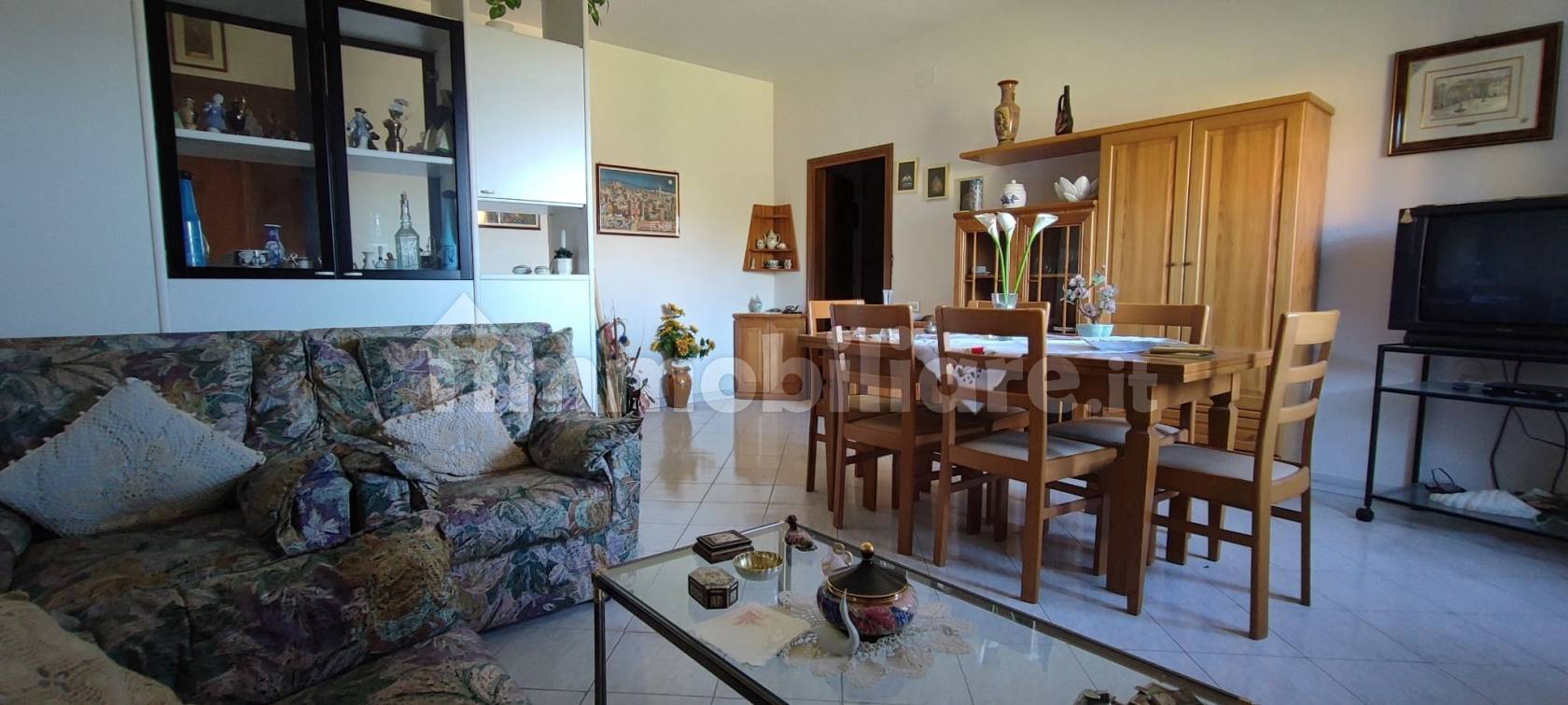 Appartamento via Selci, Gavignano Sabino, Forano