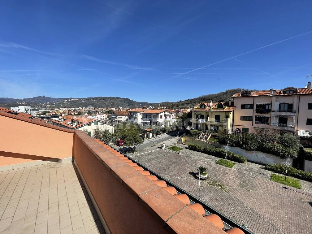 Appartamento via Cerreti, Centro, Santo Stefano di Magra