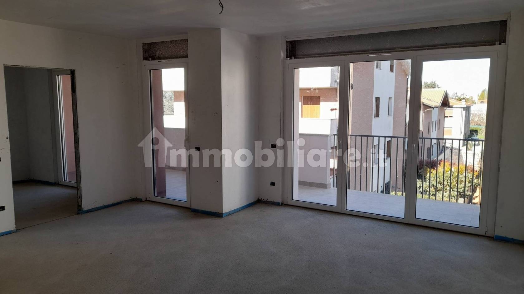 Trilocale viale Monza  82, Centro, Giussano