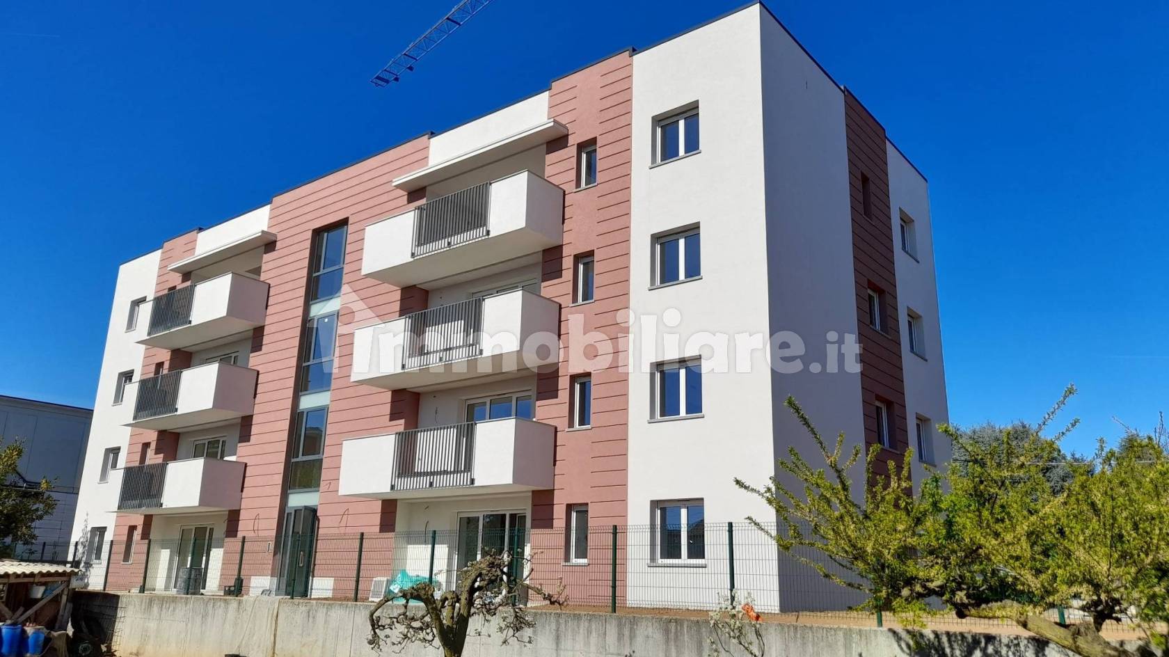 Trilocale viale Monza  82, Centro, Giussano