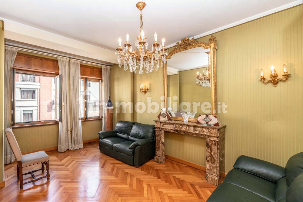 Vendita Appartamento in via Cerva. Milano. Buono stato, quinto piano ...