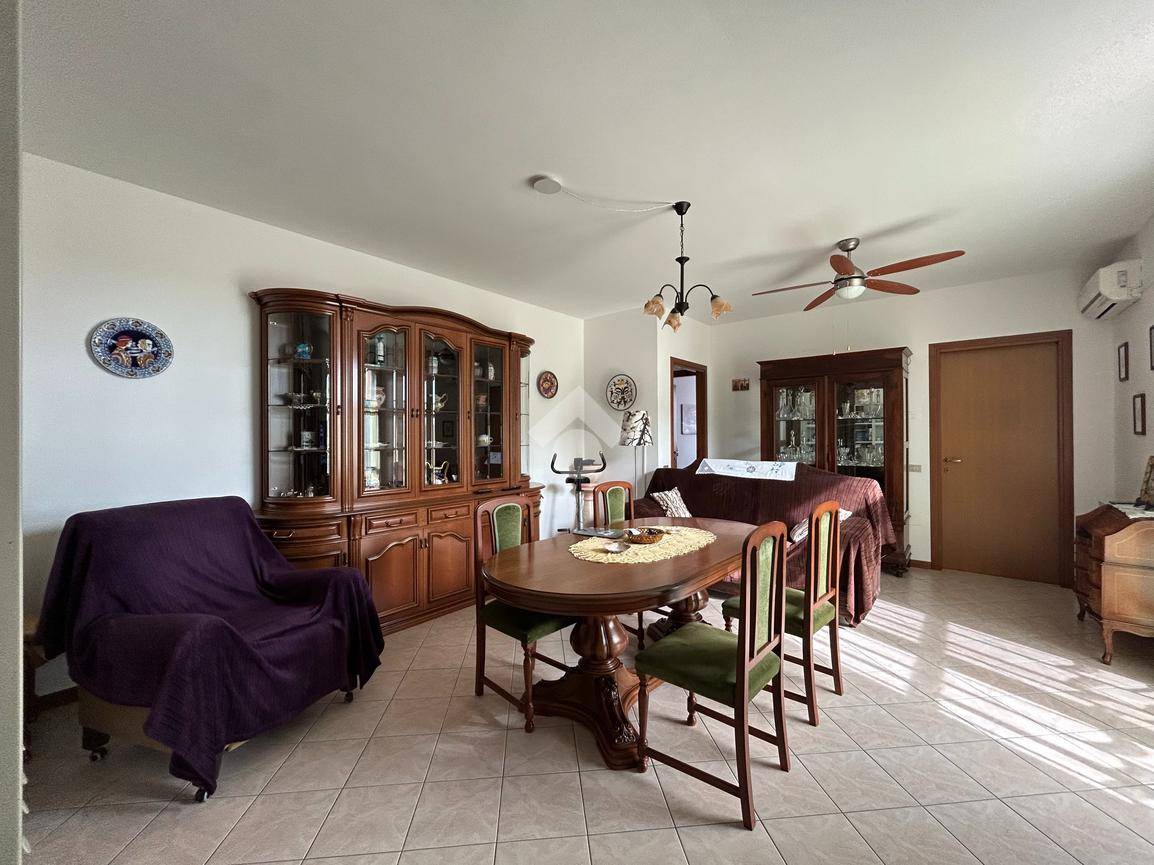 Trilocale buono stato, secondo piano, San Pietro in Vincoli - San Pietro in Campiano, Ravenna