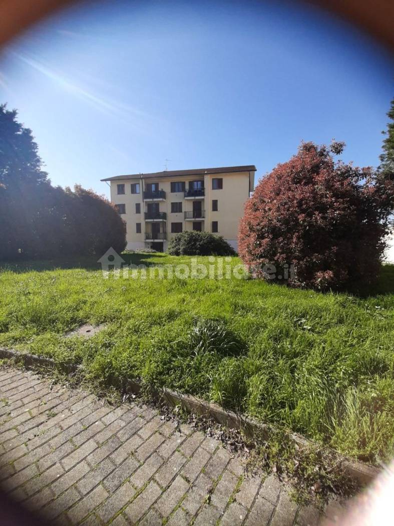 Trilocale via Albert Einstein, Villanterio