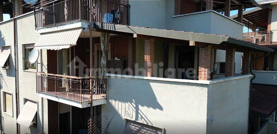 Trilocale via Novi 29, Centro, Basaluzzo