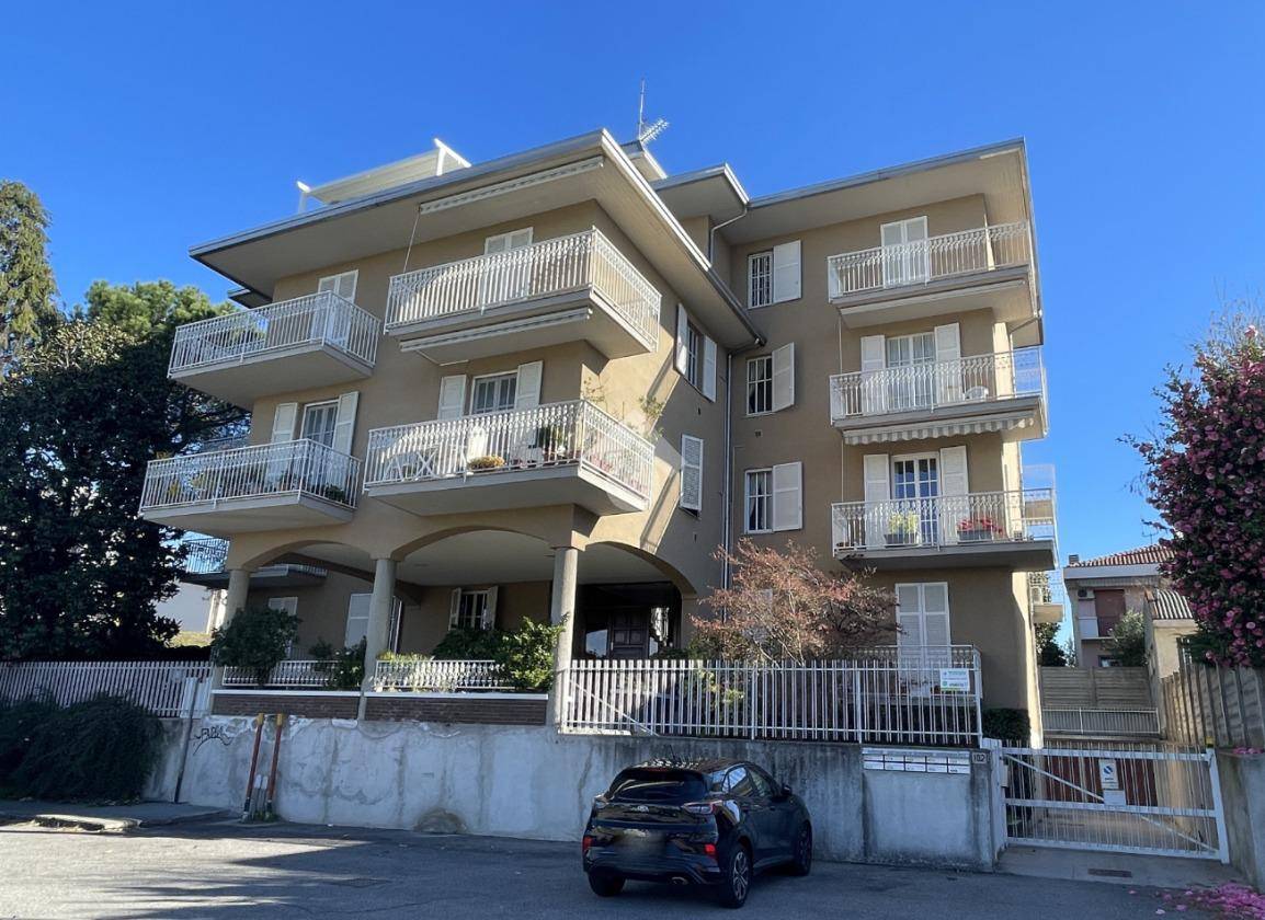Bilocale viale Italia 102, Castellanza