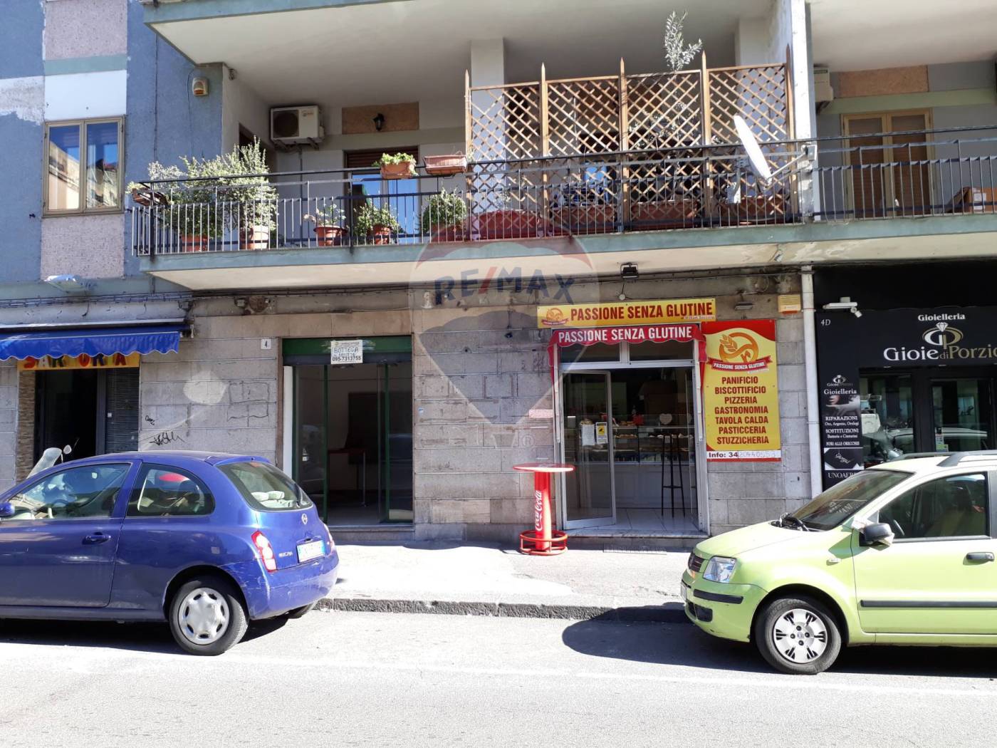 Locale commerciale in Vendita