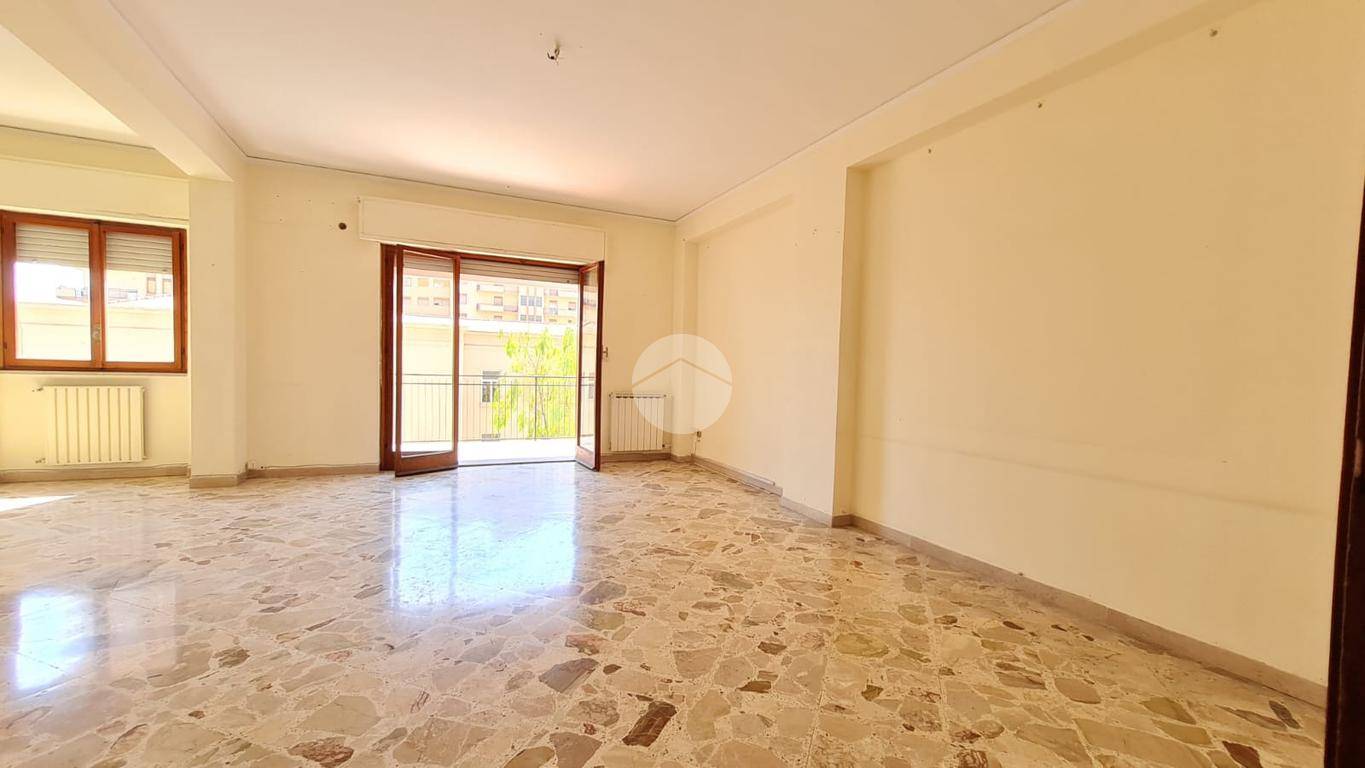 Quadrilocale via Giuseppe Alessi 79, Montepellegrino, Palermo