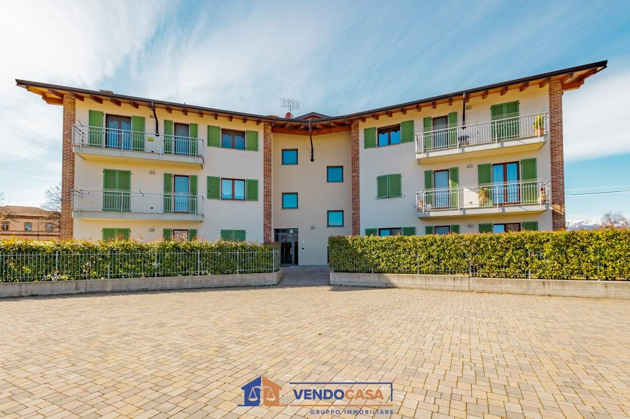 Trilocale via Rocca 10, Roata Rossi - Passatore, Cuneo