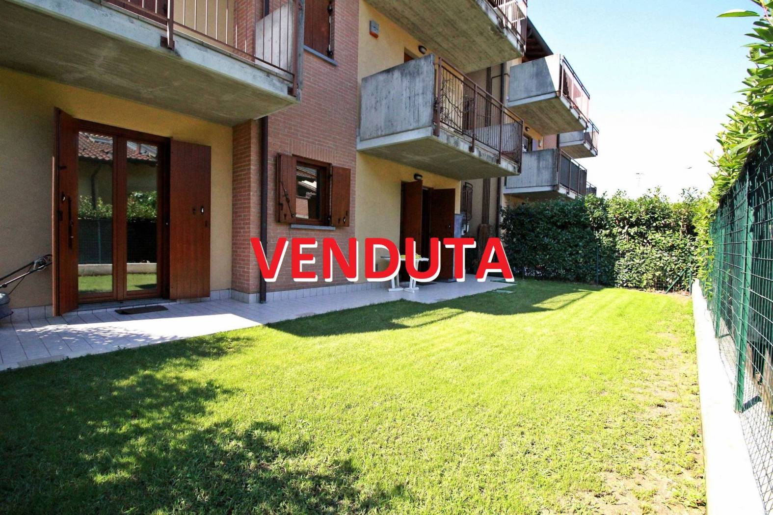 Bilocale via Achille Grandi 41, Roncello