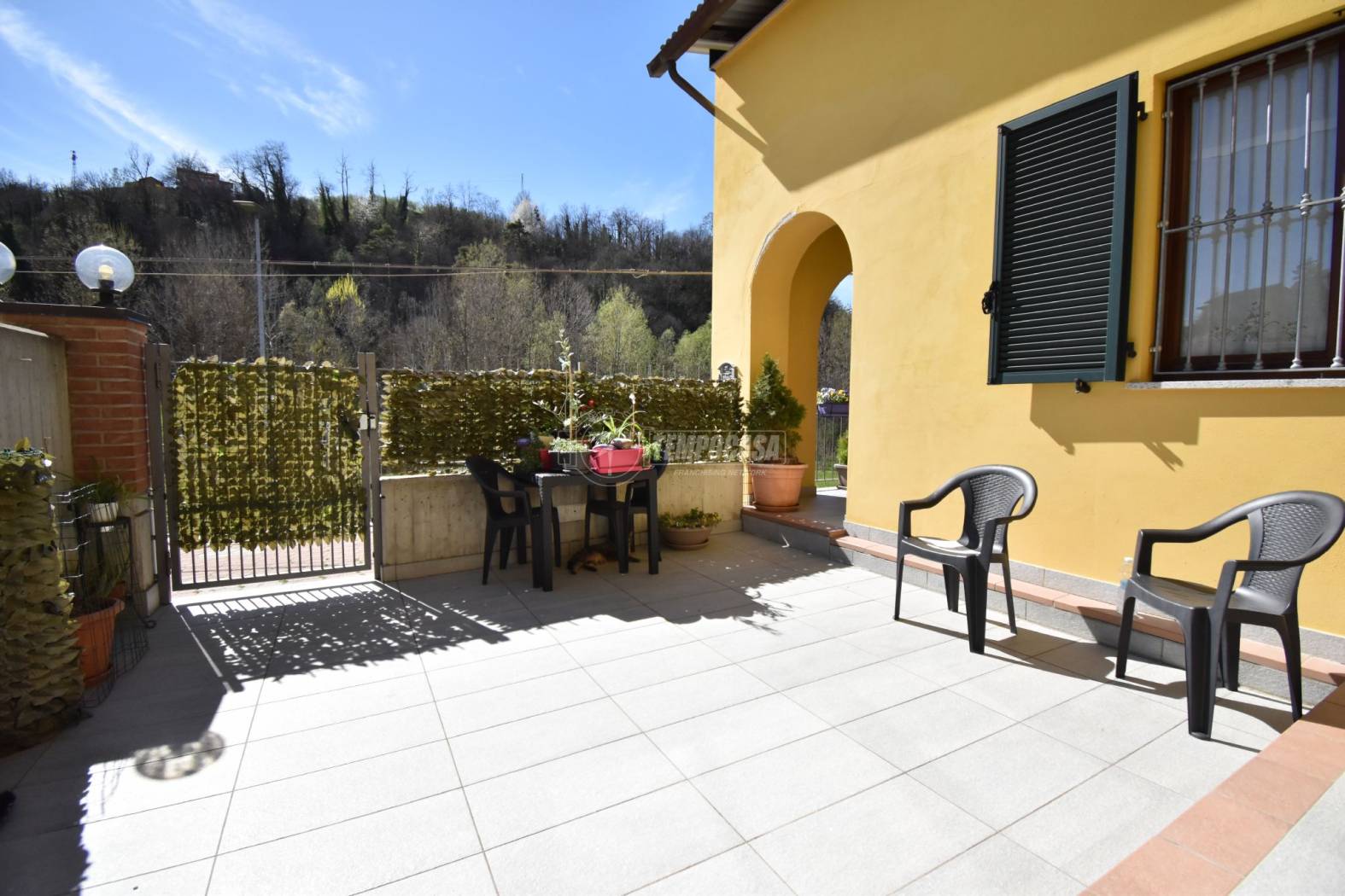 Villa a schiera, nuova, Località Serre, Madonna di Como, Alba