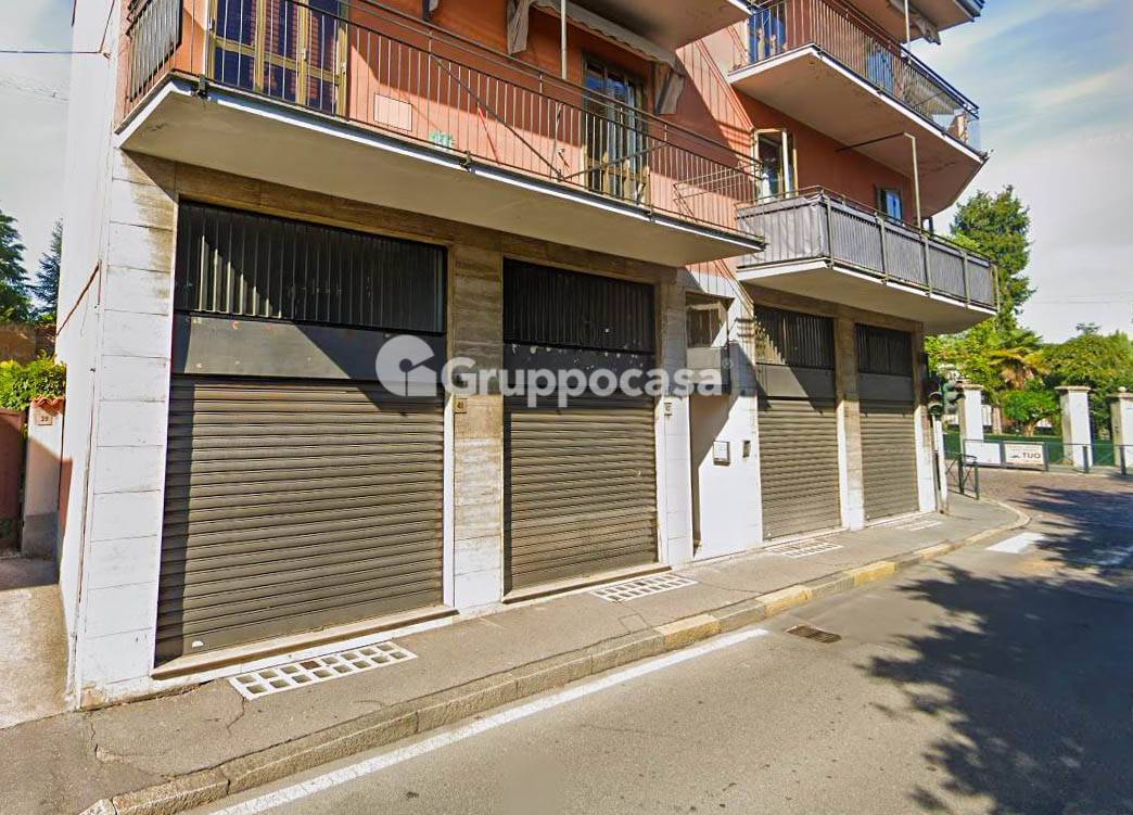 Locale commerciale in Vendita