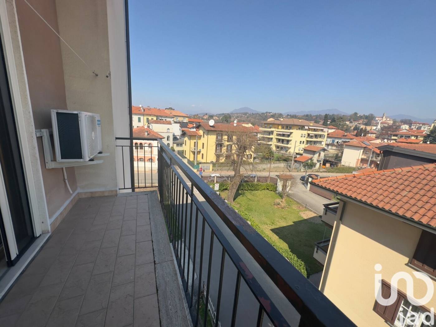 Bilocale via Puccini 2, Centro, Besozzo