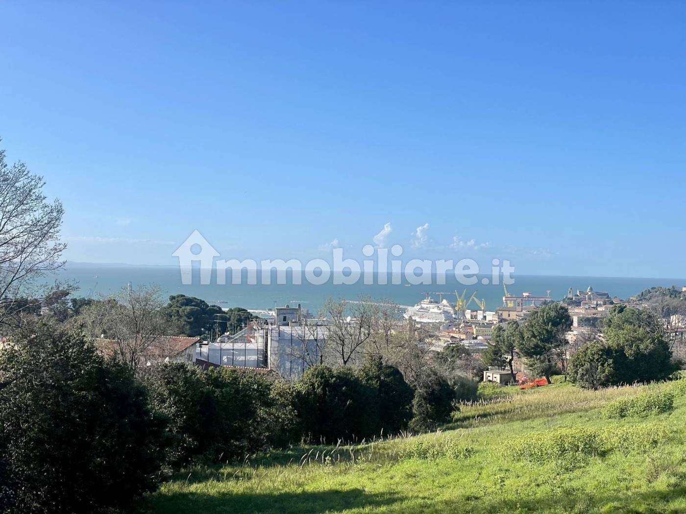 Appartamento via Francesco Angelini, Borgo Rodi, Ancona