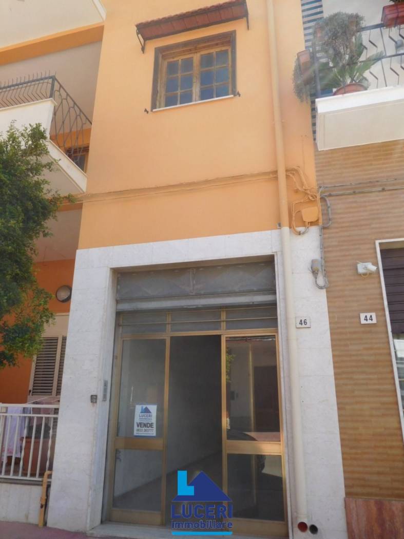 Appartamento via Giuseppe Grassi, Centro, Sannicola