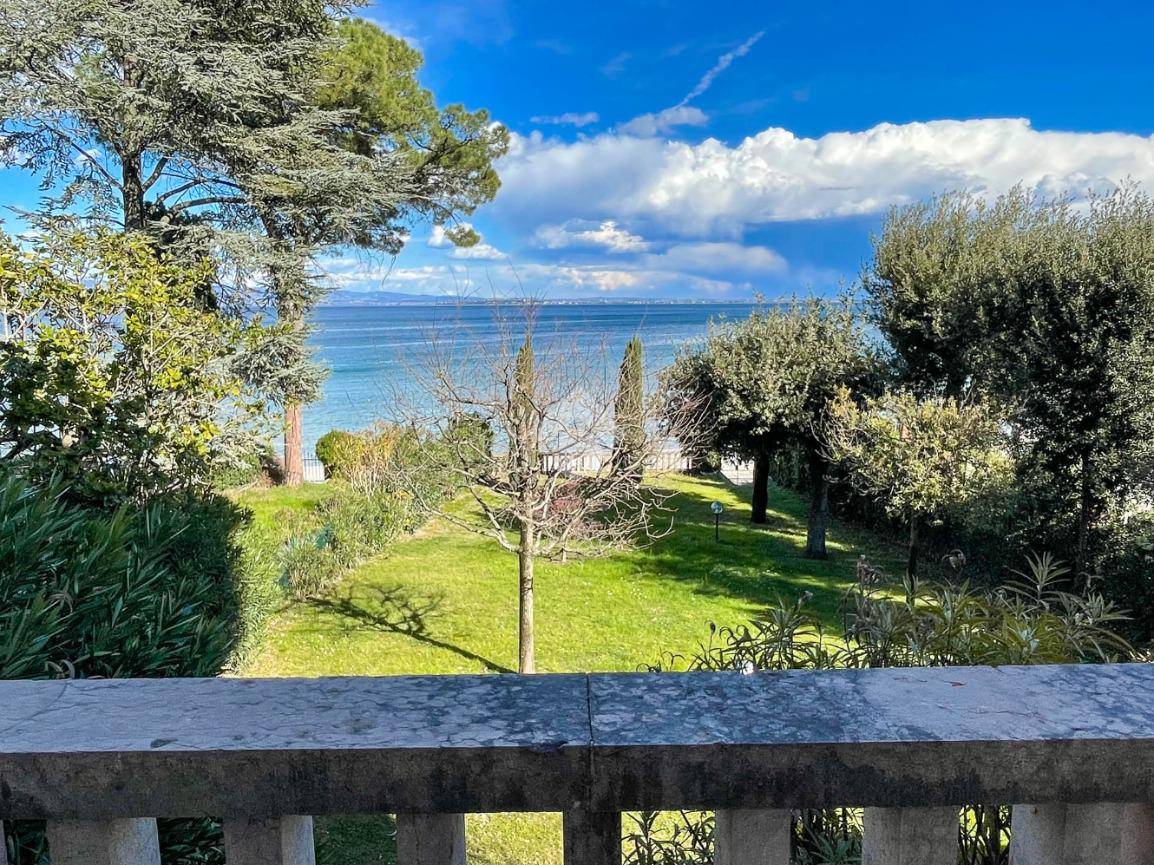 Bilocale via Marconi, Padenghe sul Garda