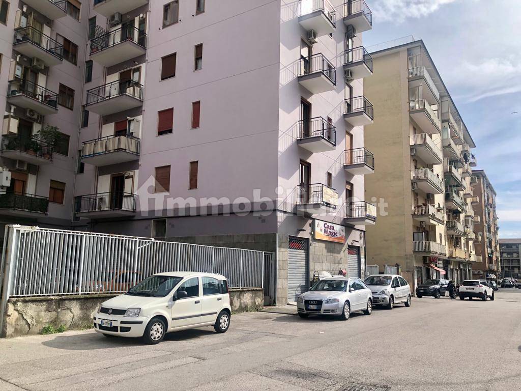 Appartamento via Francesco Galloppo, Torrione, Salerno