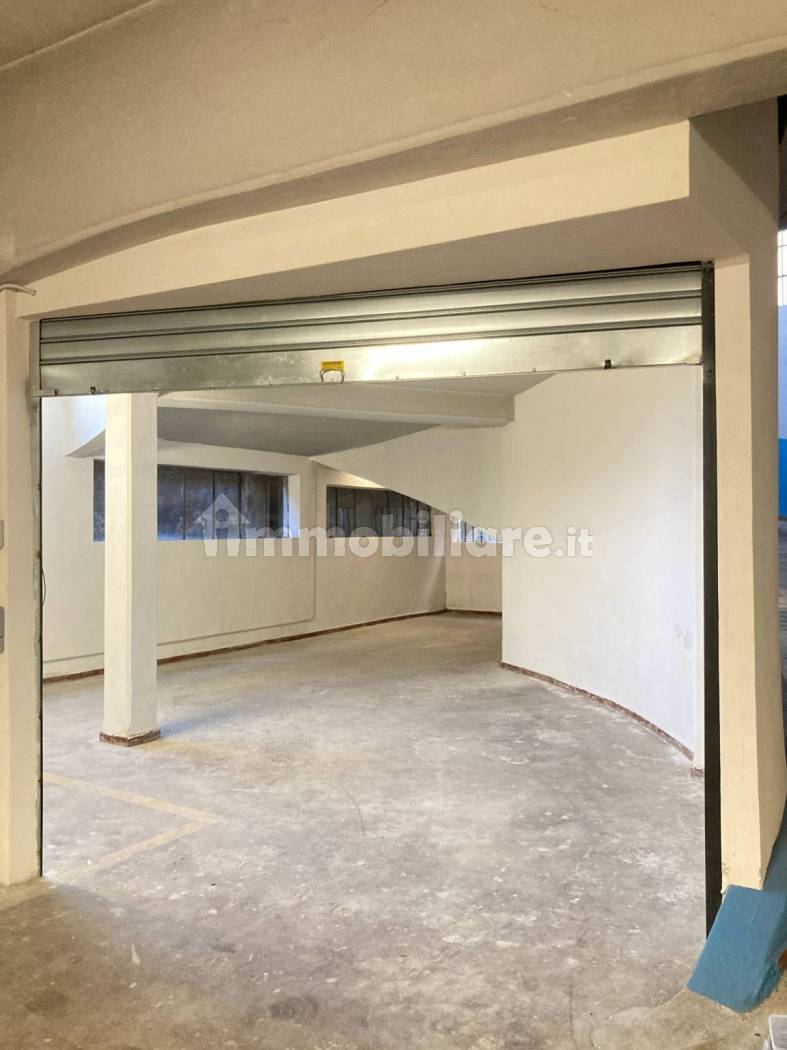 Garage - Box in Vendita